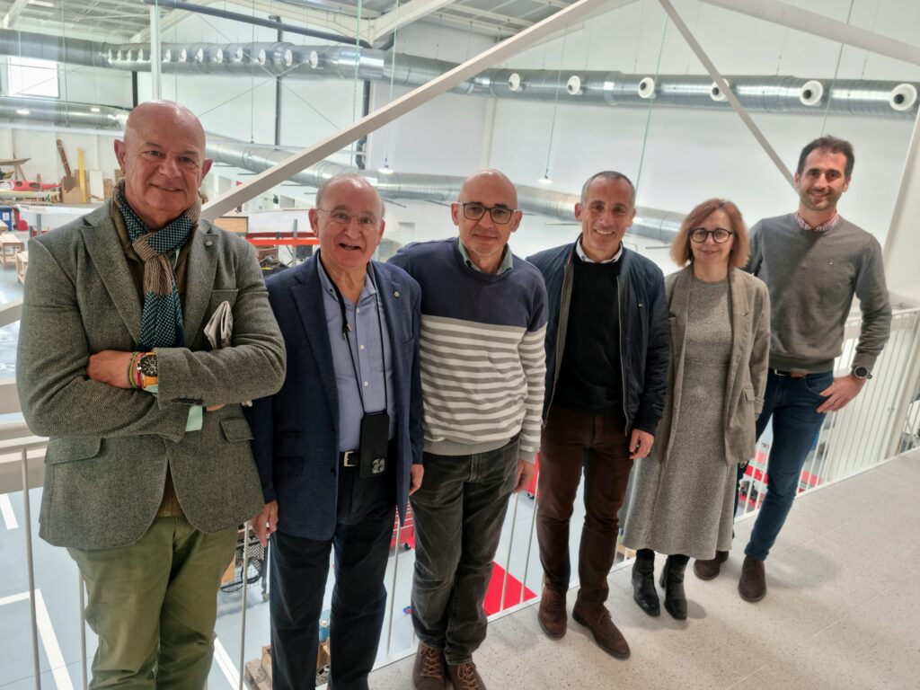 El presidente de ASIMA visita el CIFP L’Embat | Asima Noticias